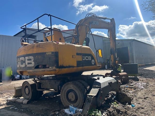 Lot 22 - 2012 JCB JS160 Excavator