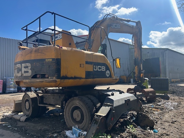 Lot 22 - 2012 JCB JS160 Excavator